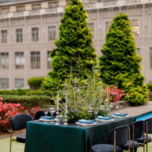 Orly Evergreen Tablecloth | Green Metallic Holiday Table Linen